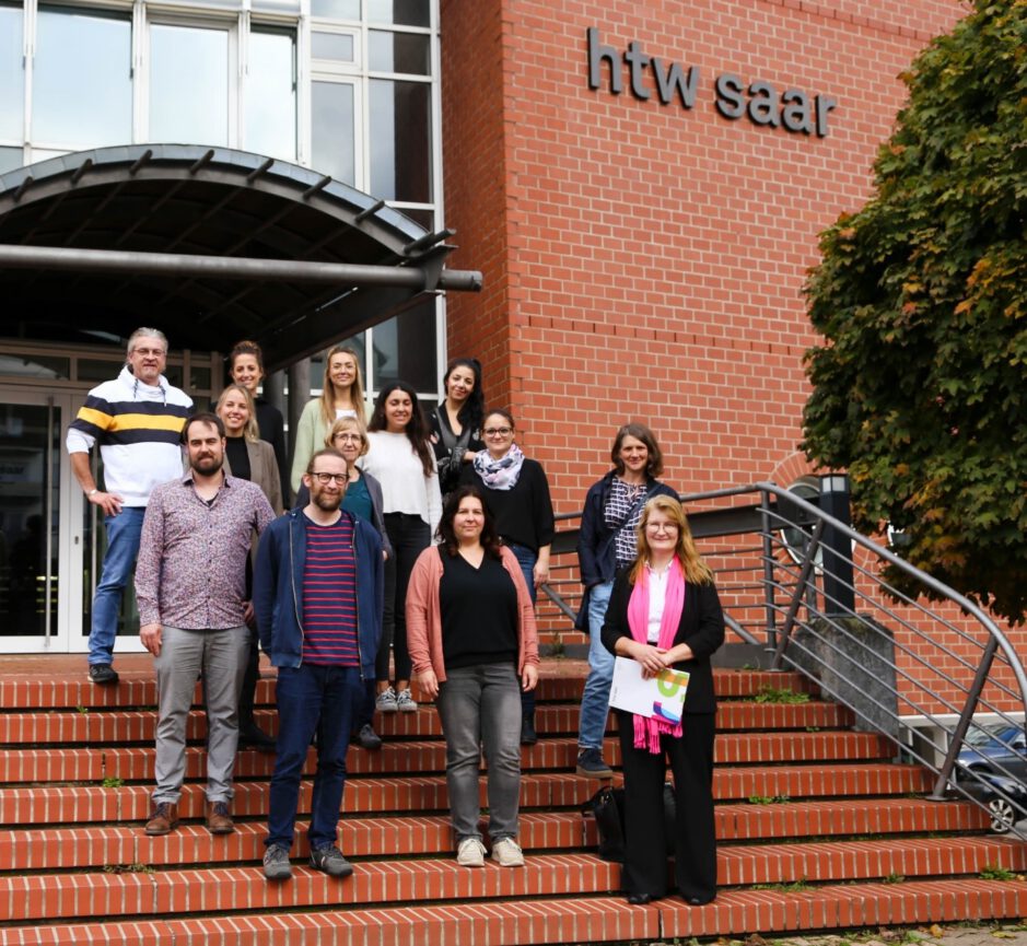 Innovation und Wissenstransfer im Zeichen der Sozialen Arbeit und Pädagogik der Kindheit – htw ...