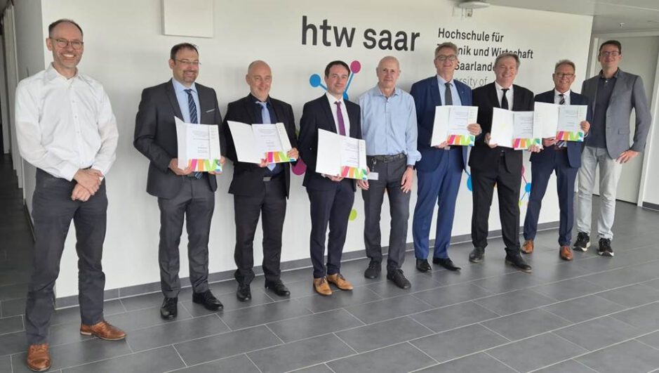 Impulse für die dualen Studiengänge: Sechs neue Honorarprofessoren an der htw saar berufen – htw ...